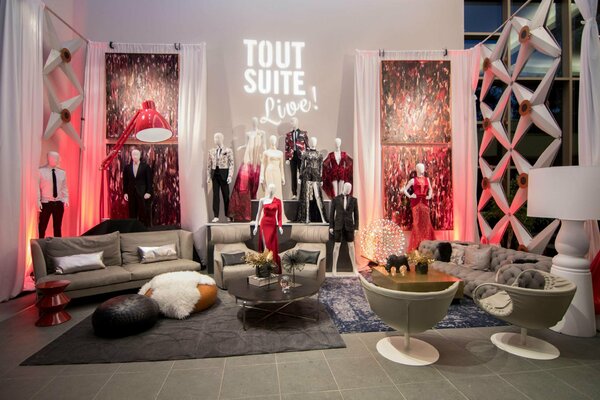 Penelope Moore: contemporary Italian Painter - SINGULART