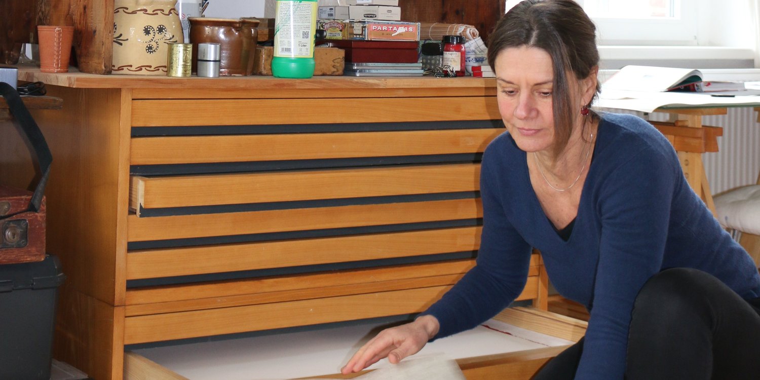 Karen Roßki: 화가, 소묘화가 독일 출신 - SINGULART